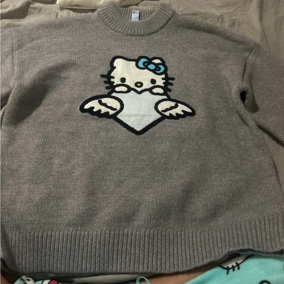 Forever 21 | Other | Hello Kitty Sweat Shirt From The Forever 2 Hello ...
